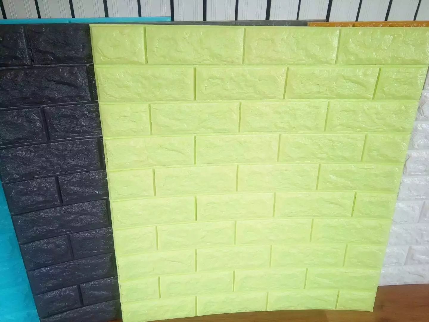 8.0mm Self Adhesive 3d Foam Wallpaper / Pe Foam Wall Panels 770*700mm